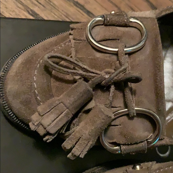 Gucci | Shoes | Gucci Scar Pelle S Cuoio 52 | Poshmark